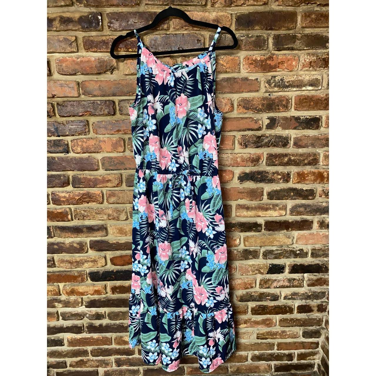 Ophelia Roe Hawaiian Tropical Floral Sleeveless Maxi... - Depop