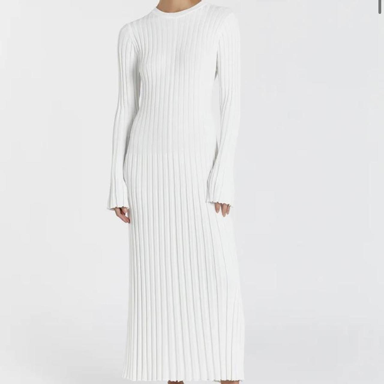 Dissh ada long sleeve midi dress Size medium.... | Depop