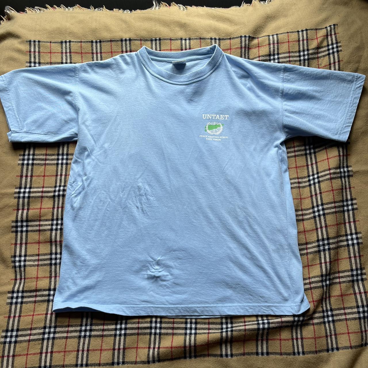 UNICEF tee XL - Depop