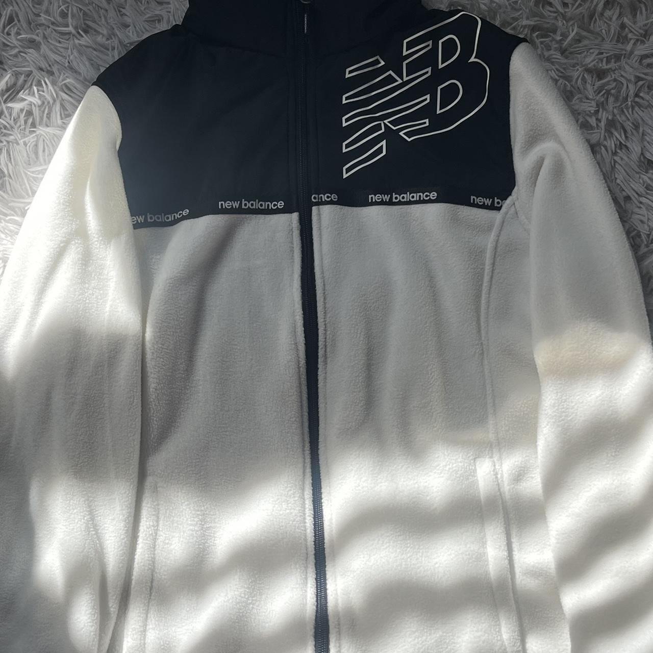 New Balance zip up Sportswear/streetwear Size L... - Depop