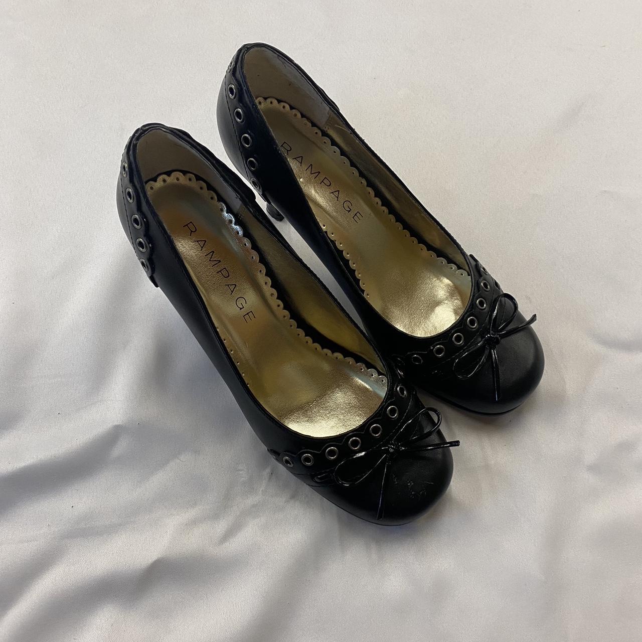 Rampage Women's Black Courts | Depop
