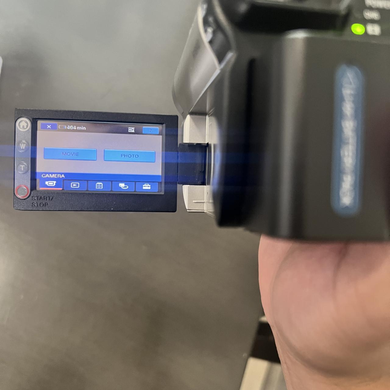 Sony Handycam DCR-DVD650 Mini DVD Hybrid Camcorder... - Depop