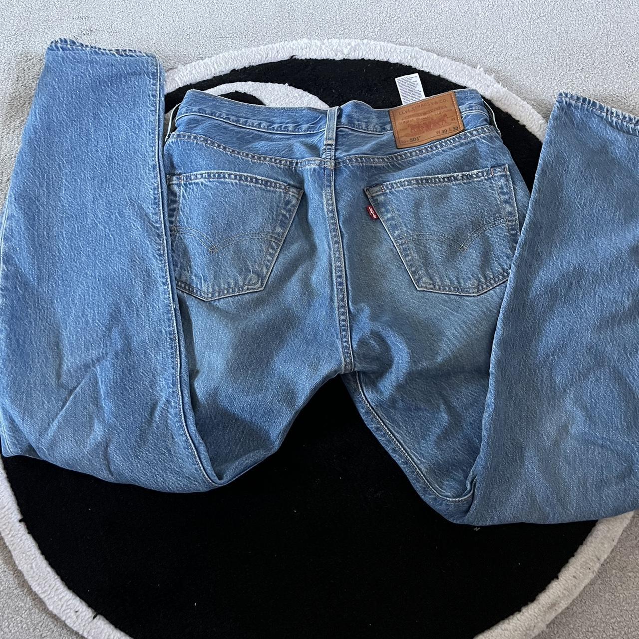 Levi's Men's Blue Jeans | Depop