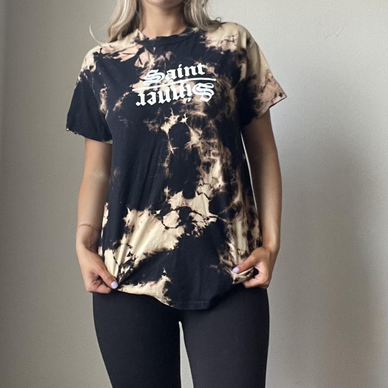 Rue 21 y2k streetwear t shirt with angel wings on... | Depop