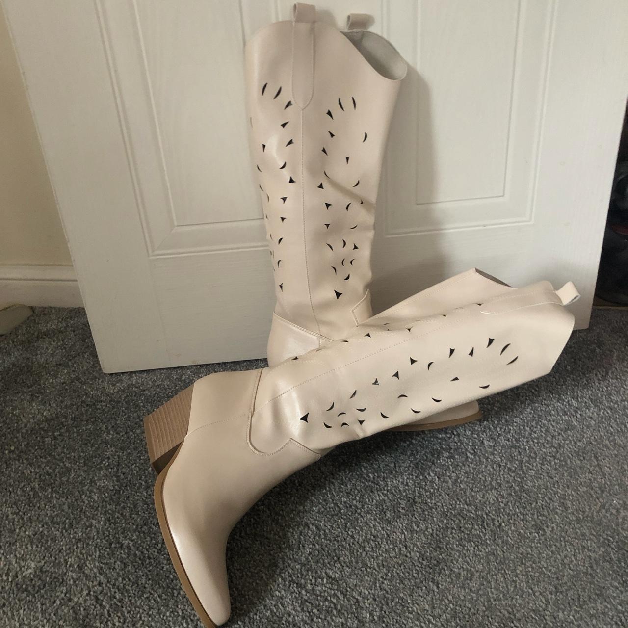 Bellamica ( Nasty Gal purchase ) cream cut out... - Depop