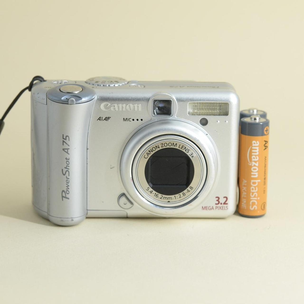 Canon Silver and Grey Cameras-and-accessories | Depop