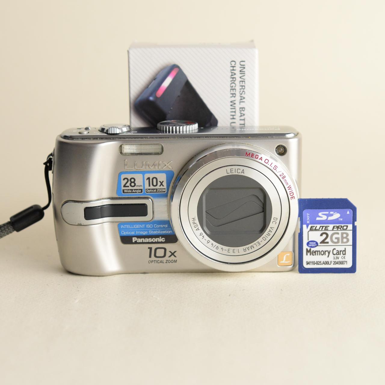 Panasonic Lumix DMC-TZ3 | 7.2MP Digital camera |... - Depop