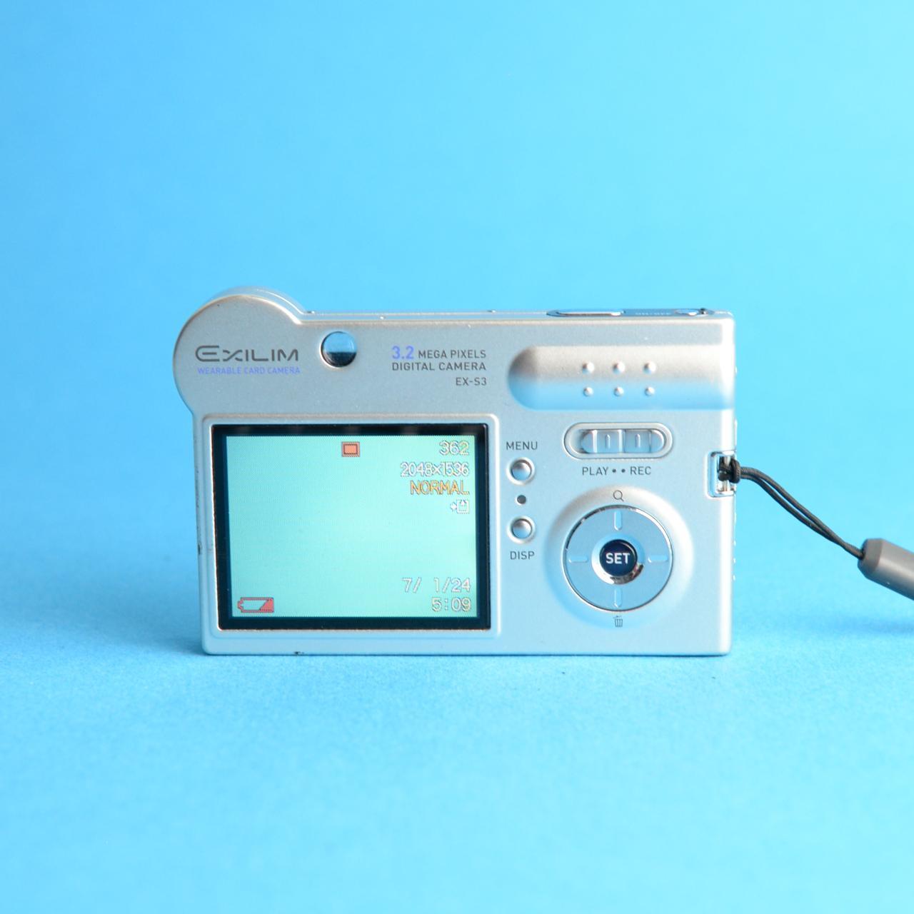 Casio Exilim EX-S3 | 3.2MP Digital camera with SD... - Depop