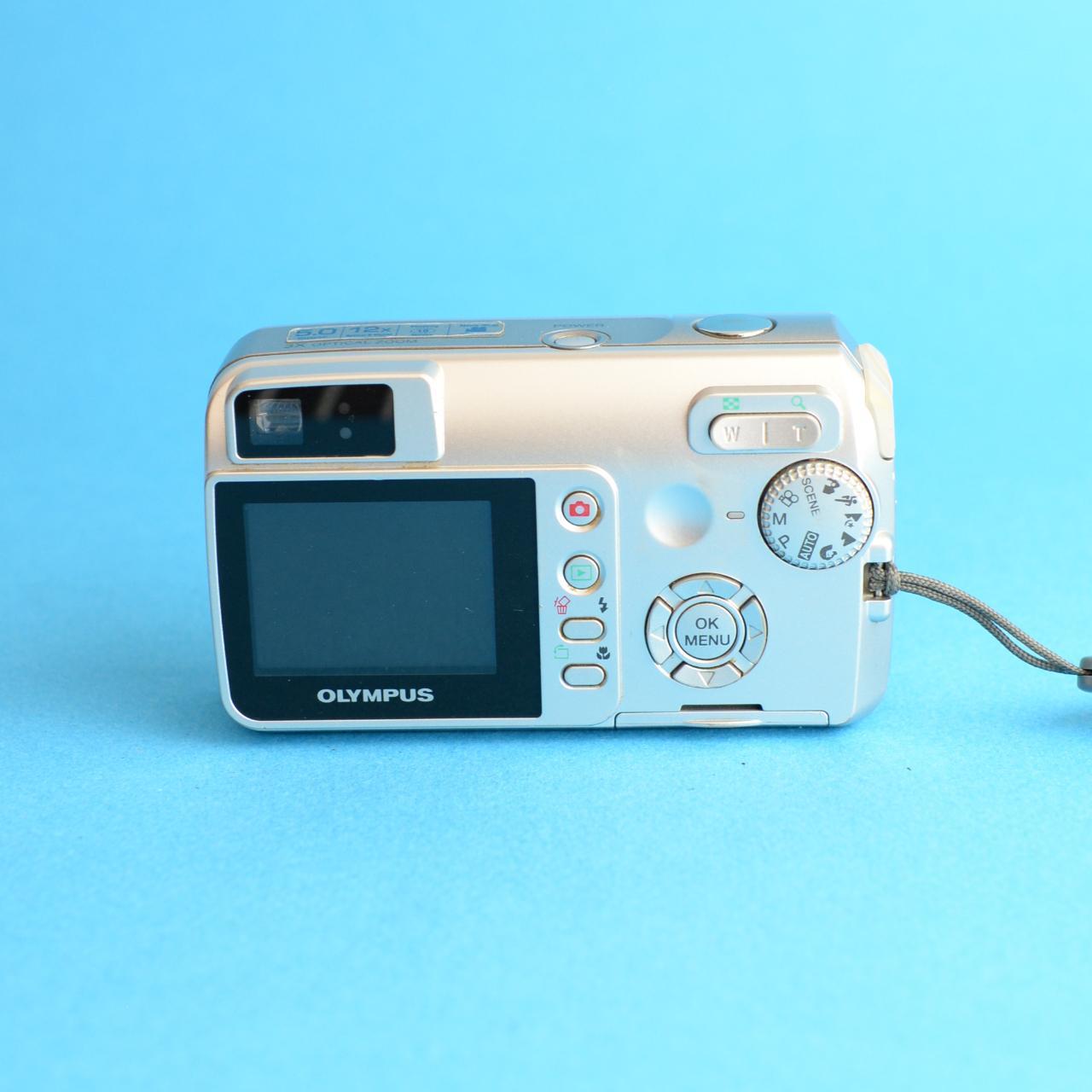 Olympus Camedia D-595 | 5MP Digital camera |... - Depop