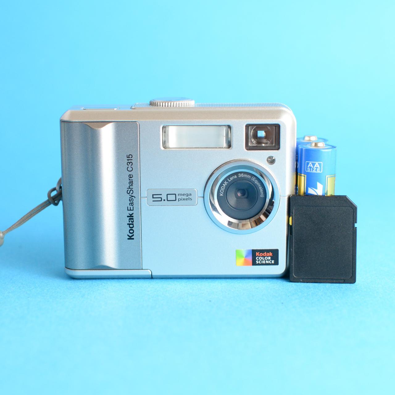 Kodak EasyShare C315 | 5MP Digital camera with SD... - Depop