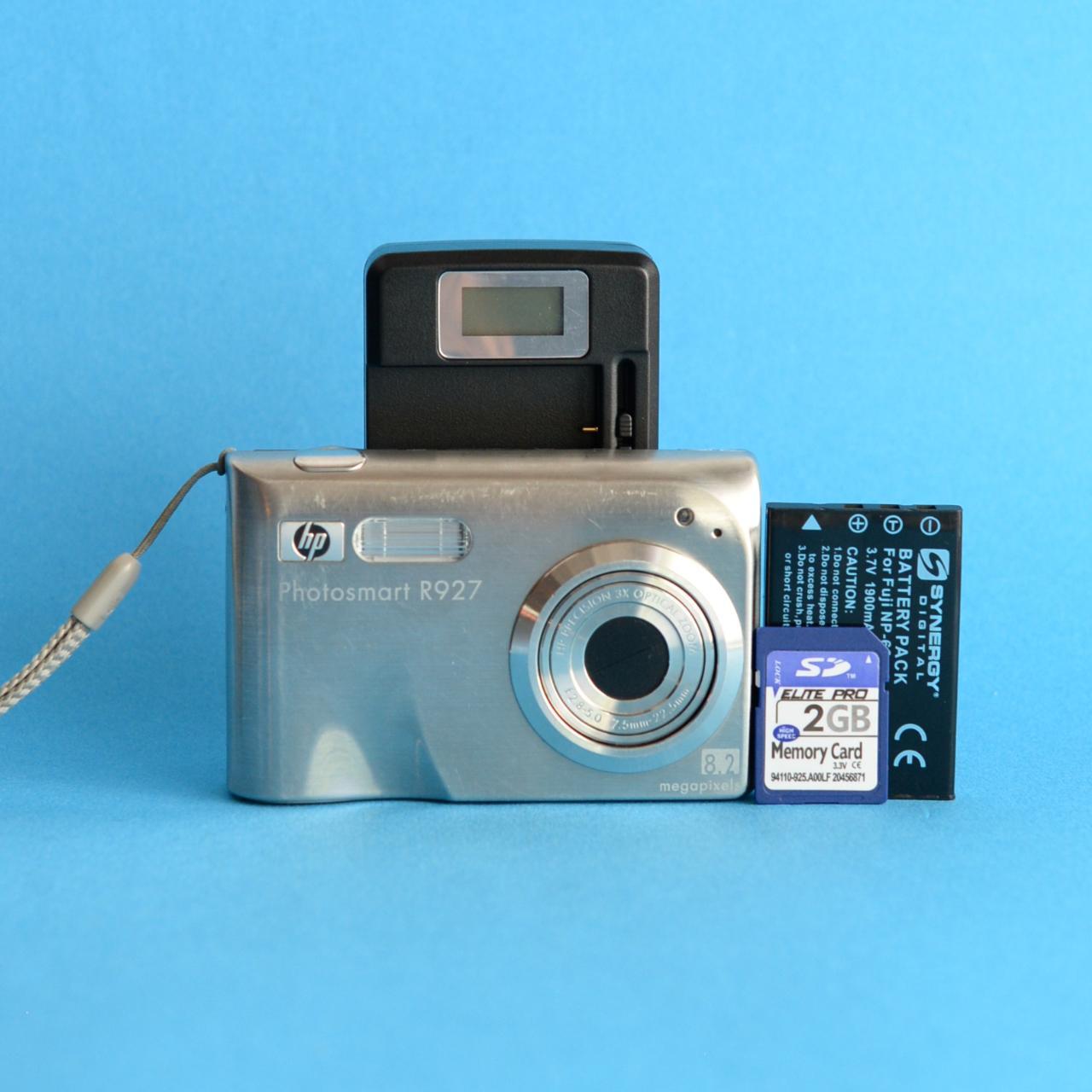 HP Photosmart R927 | 8.2MP Digital camera |... - Depop