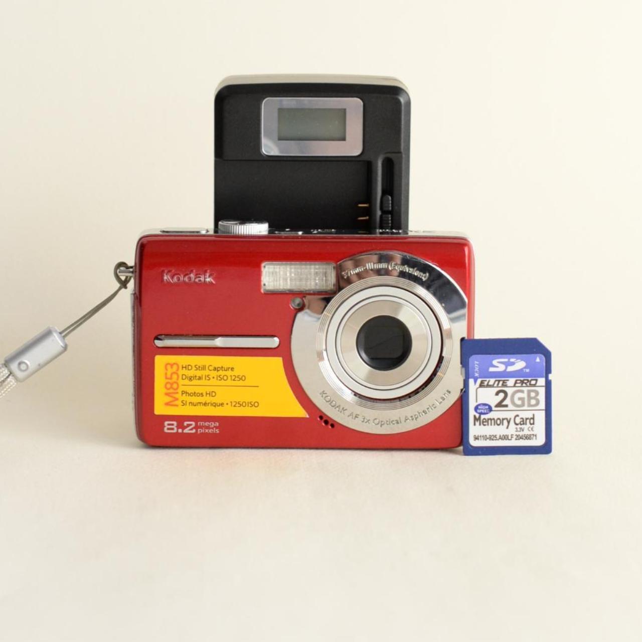 Kodak Easyshare M853 | 8.2MP Digital camera with SD... - Depop