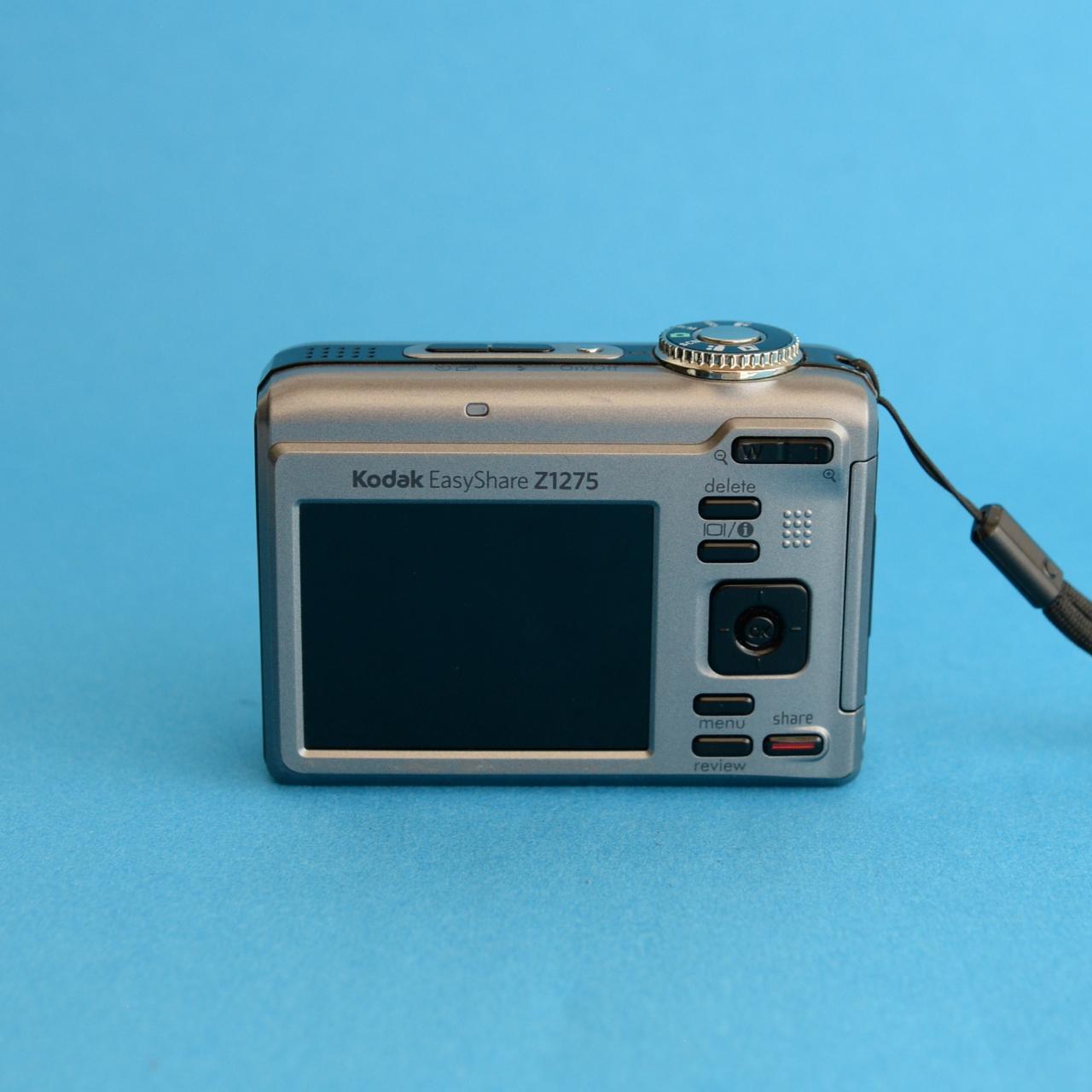 Kodak EasyShare Z1275 | 12MP Digital camera w/ SD... - Depop