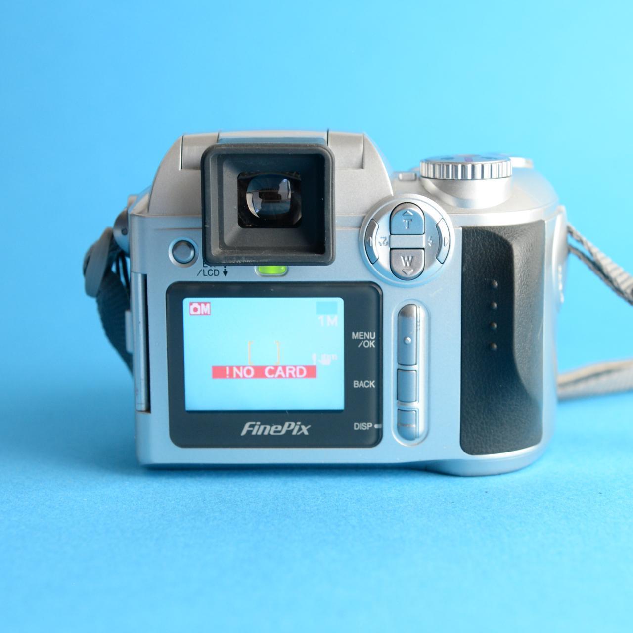 Fujifilm FinePix S3800 Zoom | 3.2MP Digital camera |... - Depop