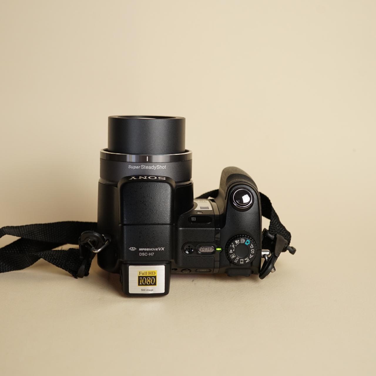 Sony Cyber-Shot DSC-H7 | 8.1MP Digital camera |... - Depop