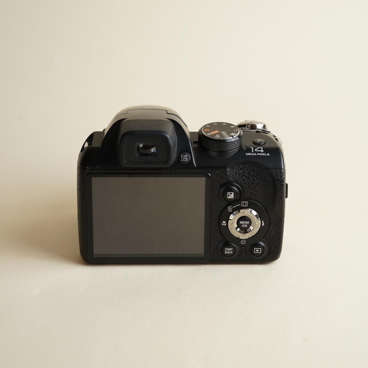 Fujifilm FinePix S4430 | 14MP Digital camera |... - Depop