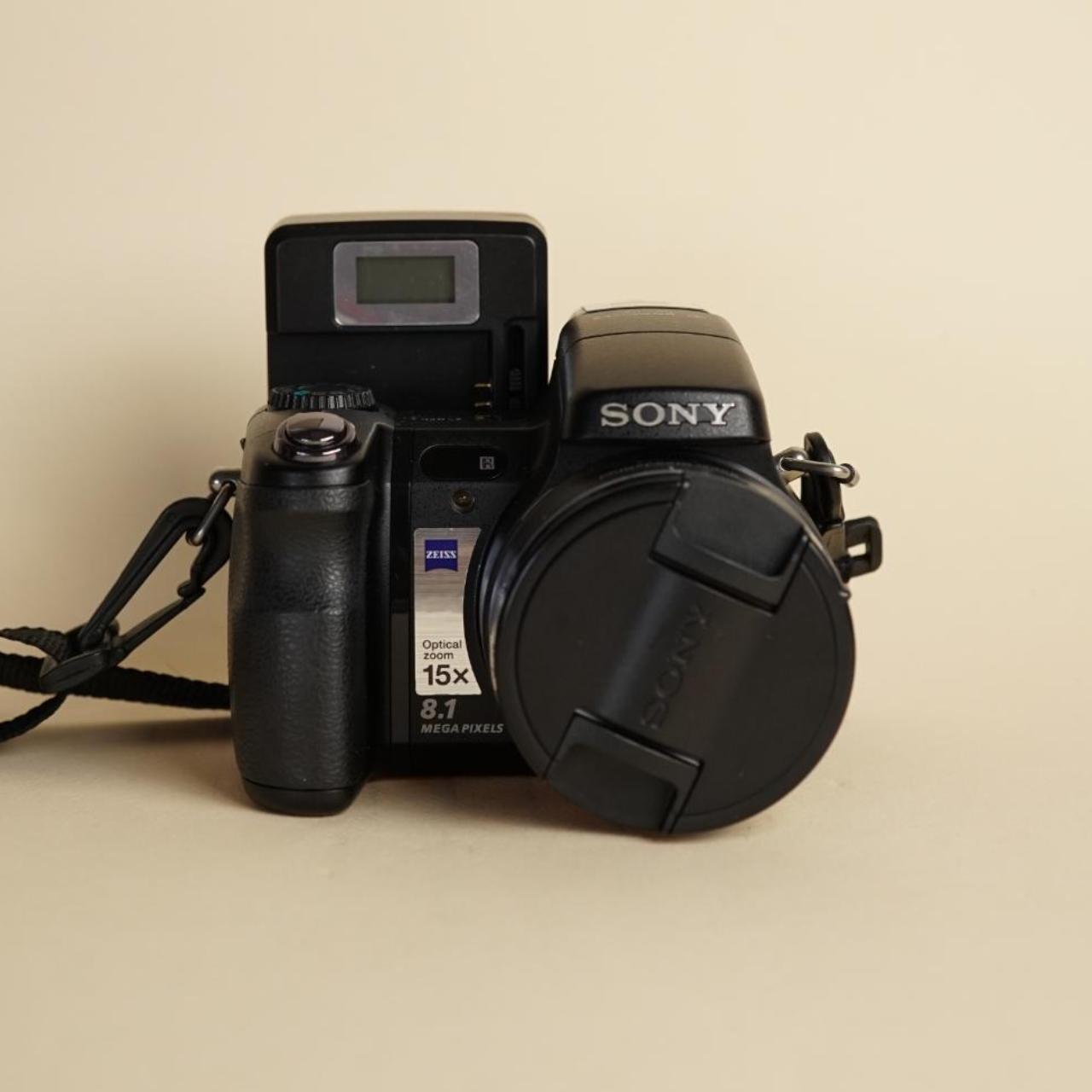 Sony Cyber-Shot DSC-H7 | 8.1MP Digital camera |... - Depop