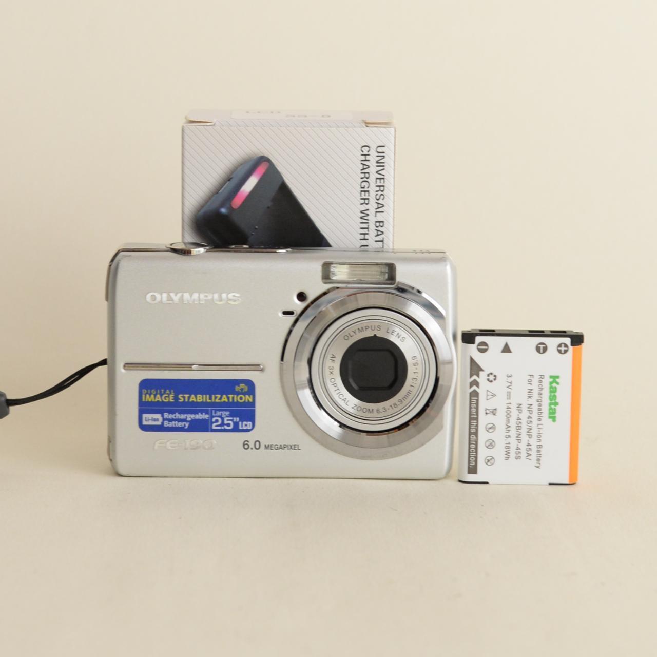 Olympus FE-190 | 6MP Digital camera | Silver This... - Depop