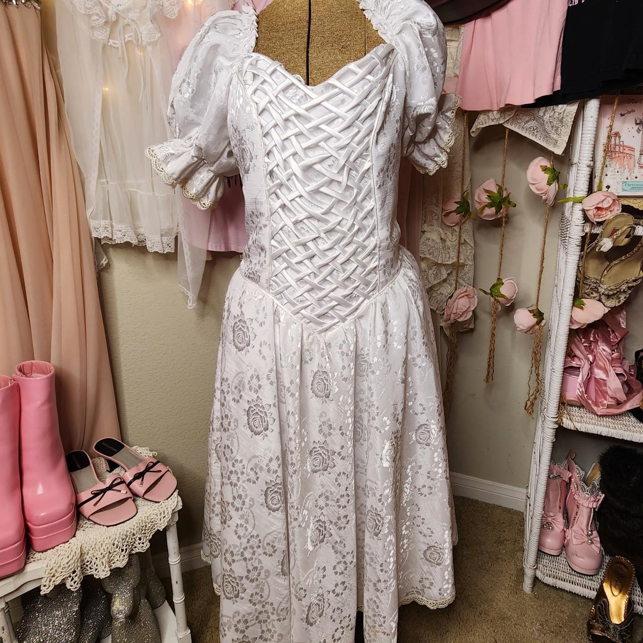 ️white floral coquette dress ♡ size medium girly... - Depop