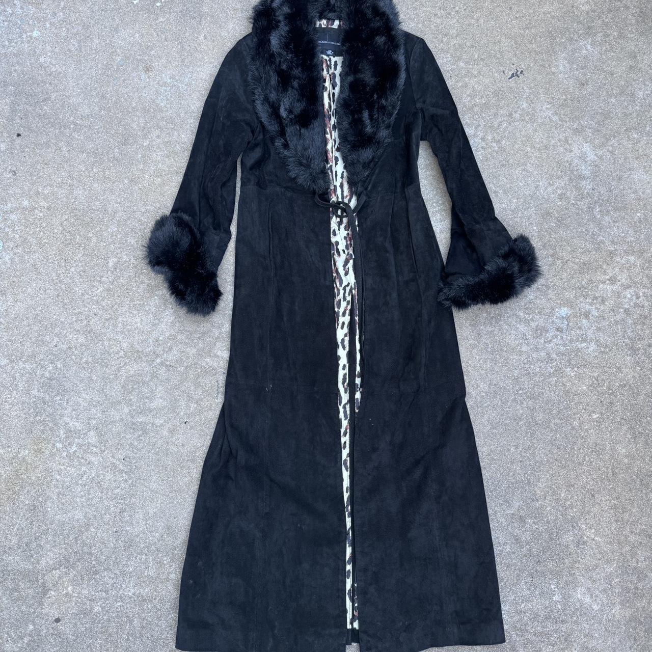 Vintage womens moda international black fur long... - Depop
