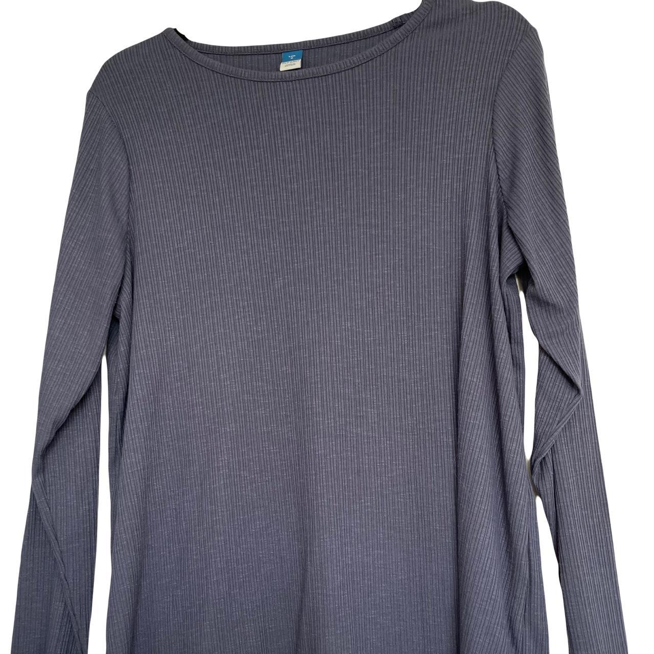 This Old Navy shirt in navy blue is perfect for any... - Depop