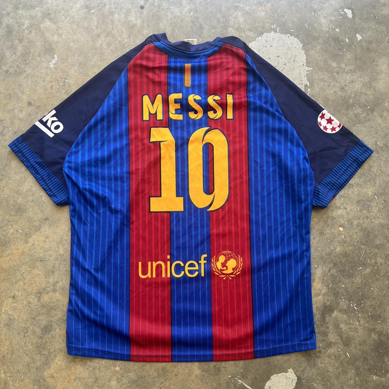 2011 Y2K FC Barcelona Lionel Messi Soccer... | Depop