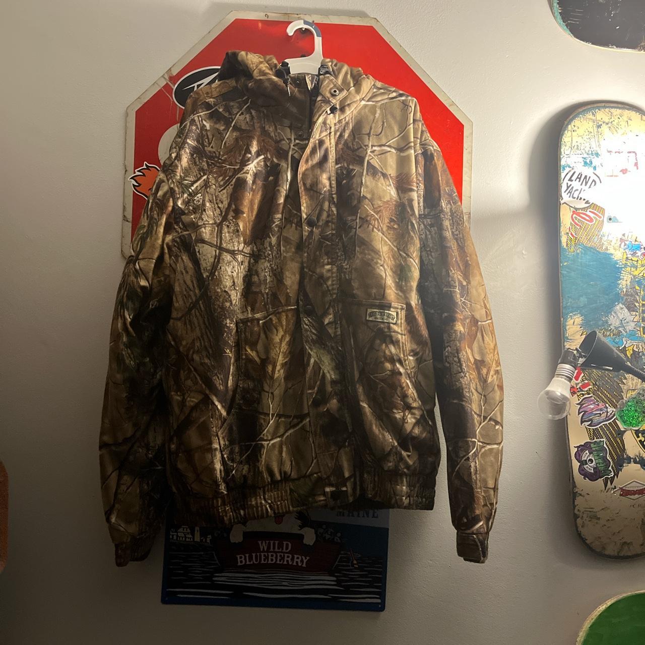 Real tree field and stream jacket Nice and warm size... - Depop