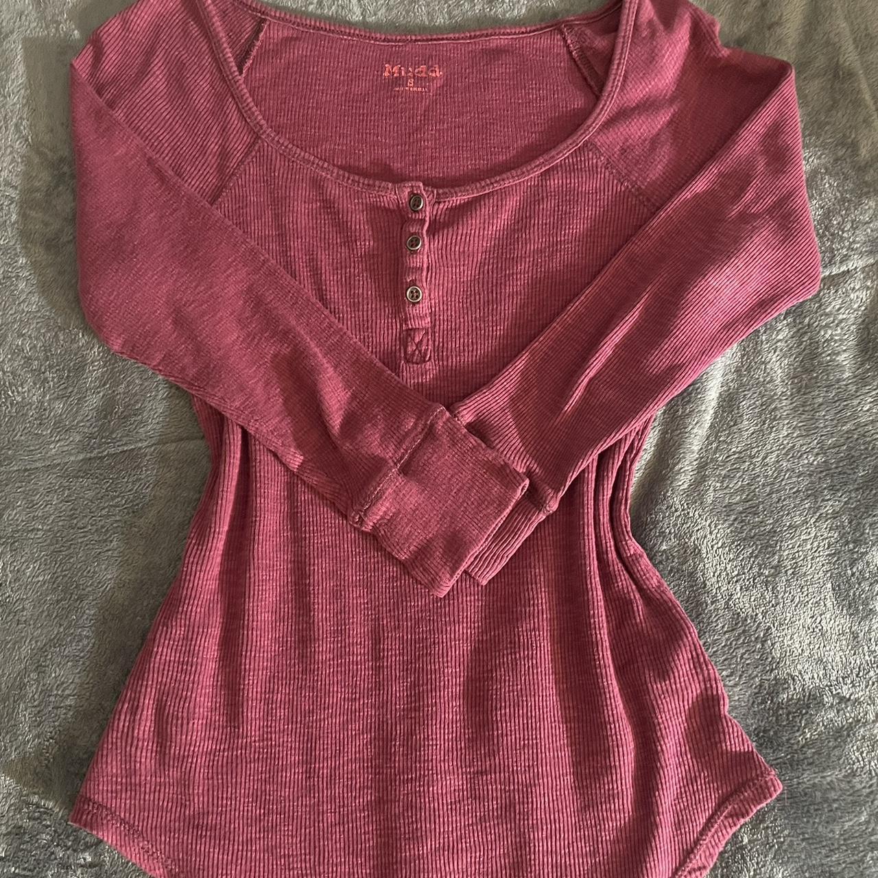 size small purple-ish mudd top! super duper cute and... - Depop