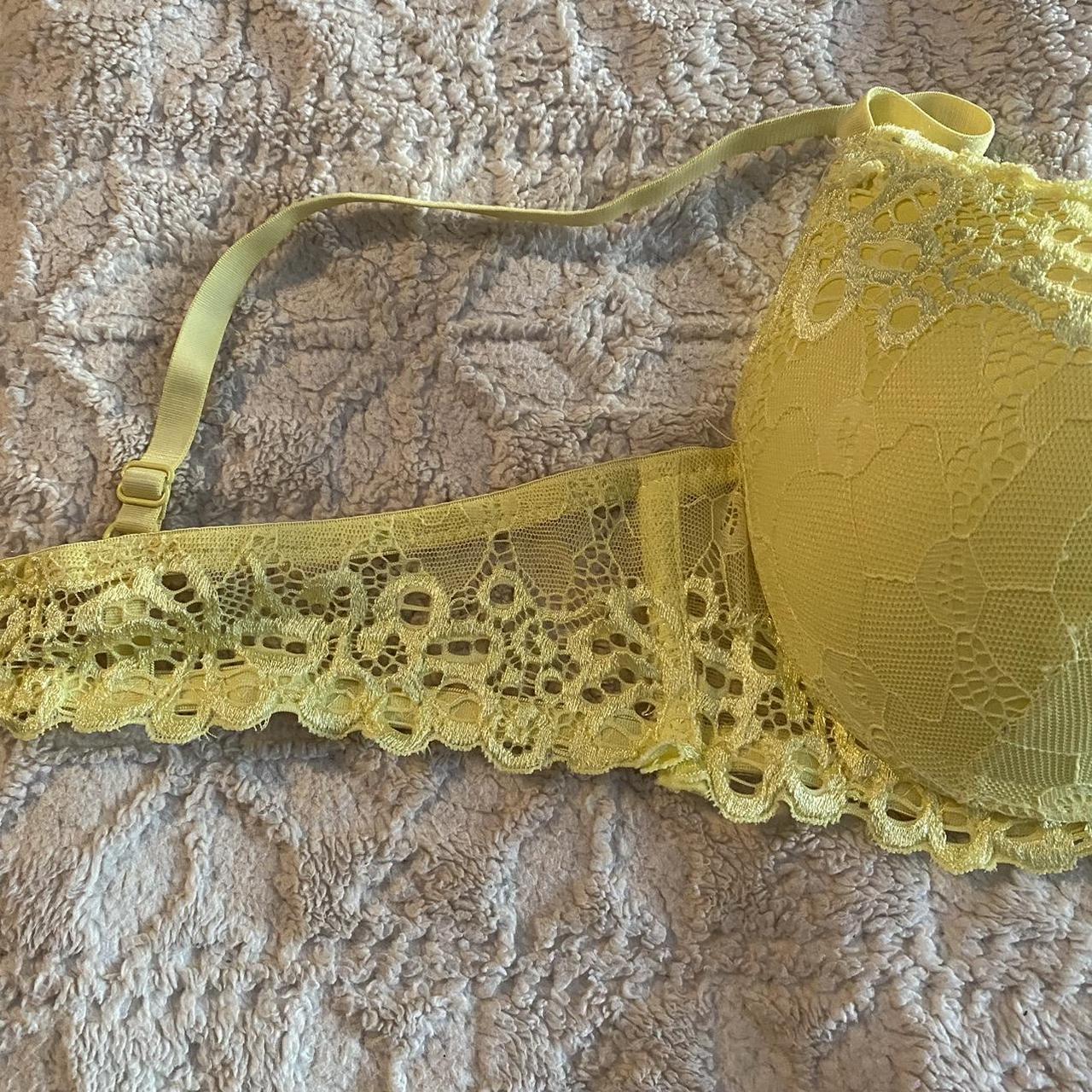 YELLOW PUSH UP BRA super push up! in great... - Depop