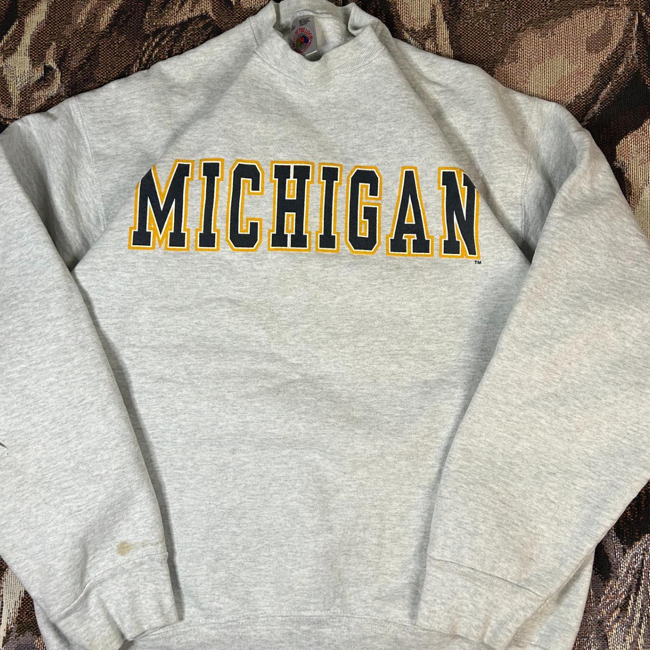 Vintage Michigan Wolverines Heavy Fruit of the Loom... | Depop