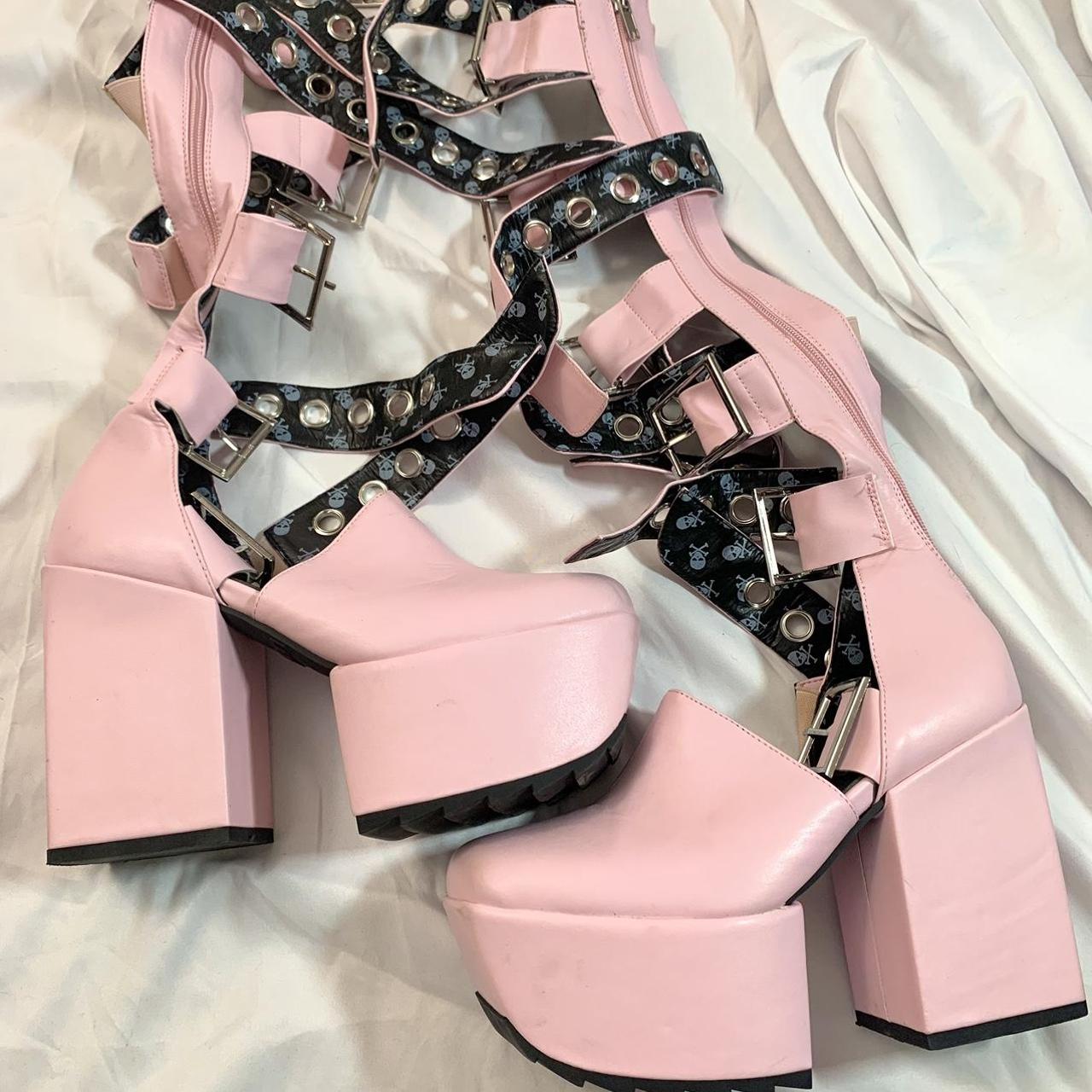 Draculaura’s Monster High Stompers They buckle up... - Depop