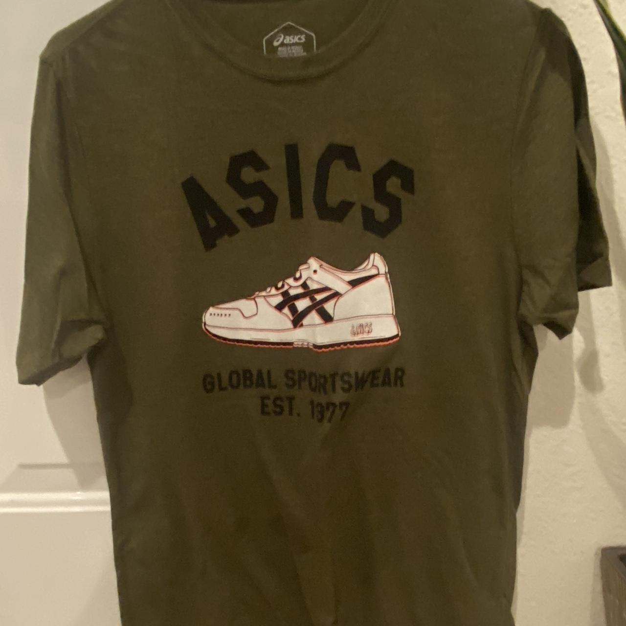 Asics shirt - Depop
