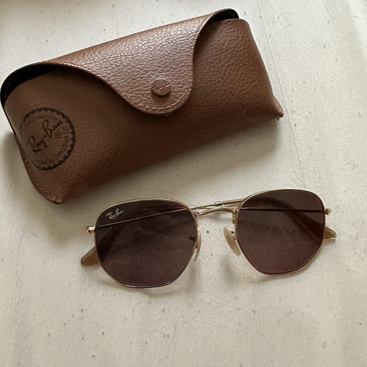Ray bans Super cute I just have too many sunglasses... - Depop