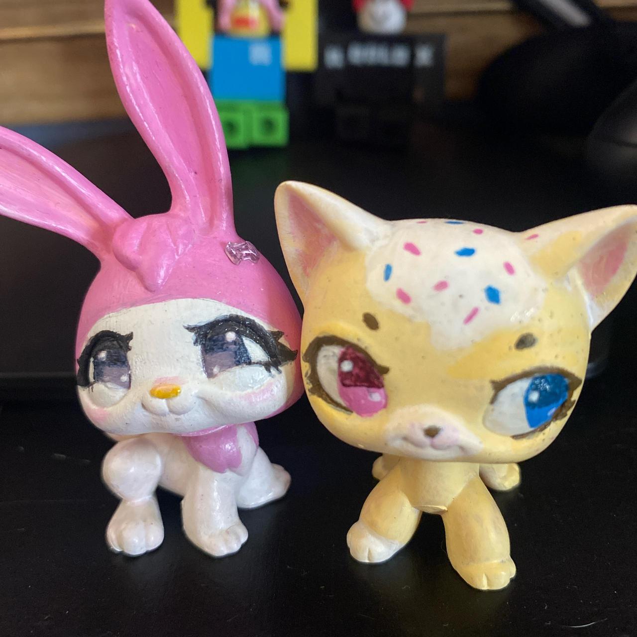 Bundle of 2 Lps My melody & Sprinkle cat ‼️Dm before... | Depop