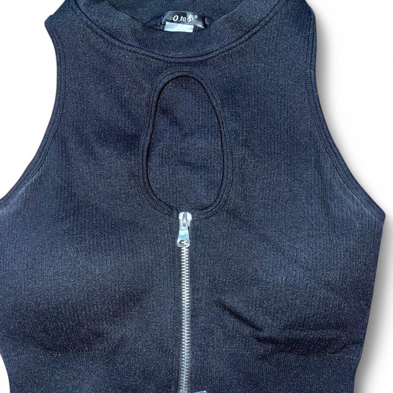 Black zip up tank top #y2kfashion #grungevibes | Depop