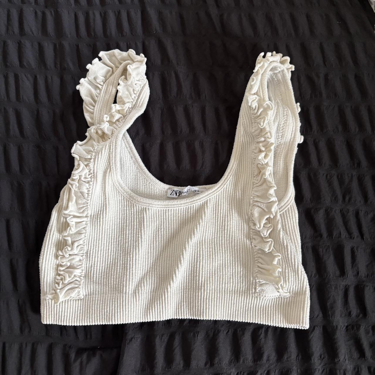 Zara white ruffle cropped tank #zara #croppedtank - Depop