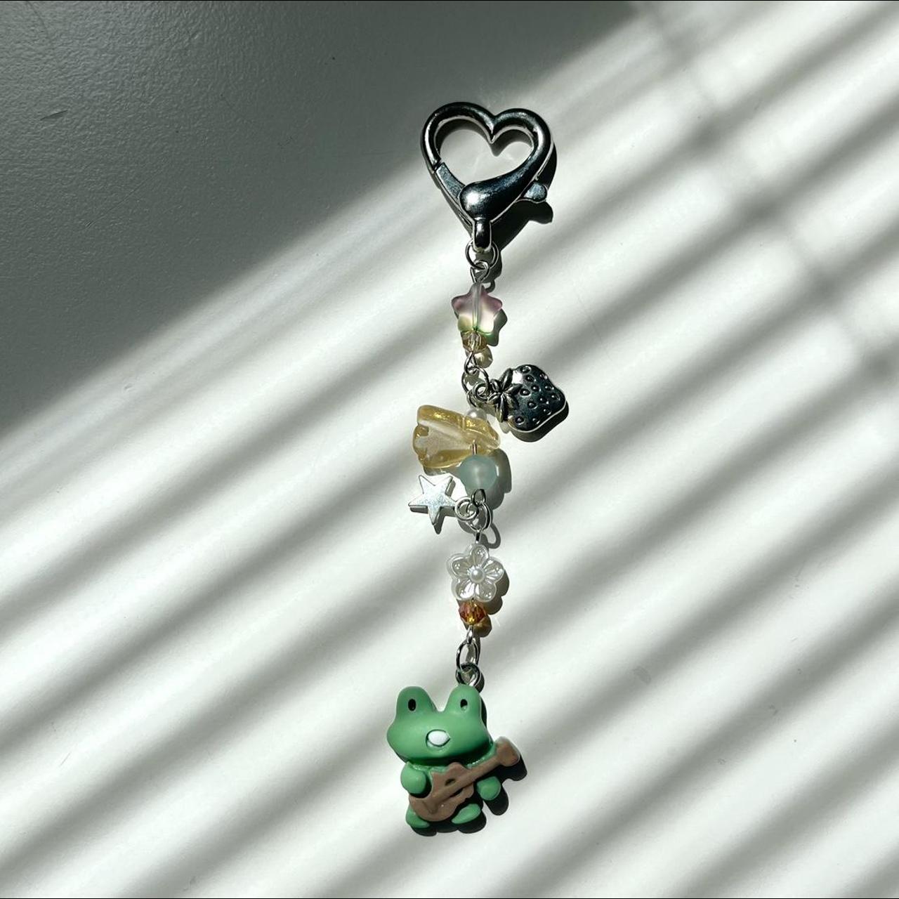 handmade frog playing banjo keychain with heart clasp🐸 - Depop