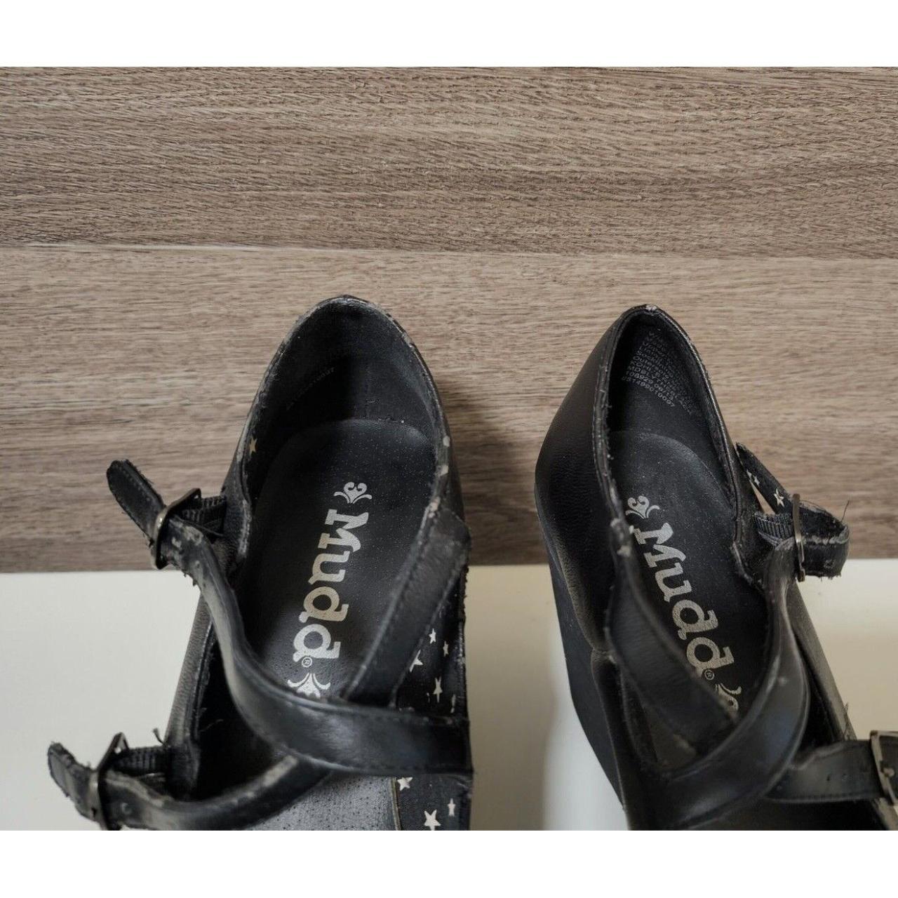 Mudd Womens Platform Mary Jane Shoes Size 7.5 Black... - Depop
