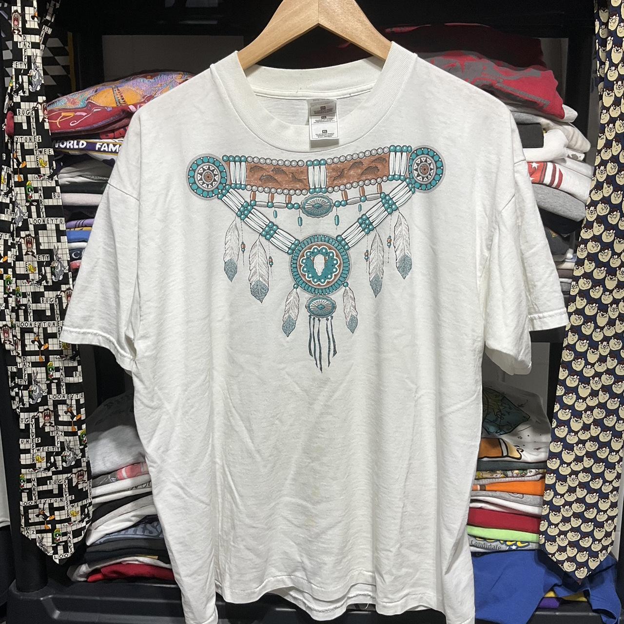 Native Men's White and Green T-shirt | Depop