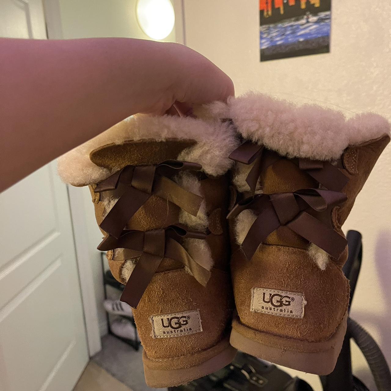 Size 8 Bailey Boot Uggs Australia Dm before... - Depop