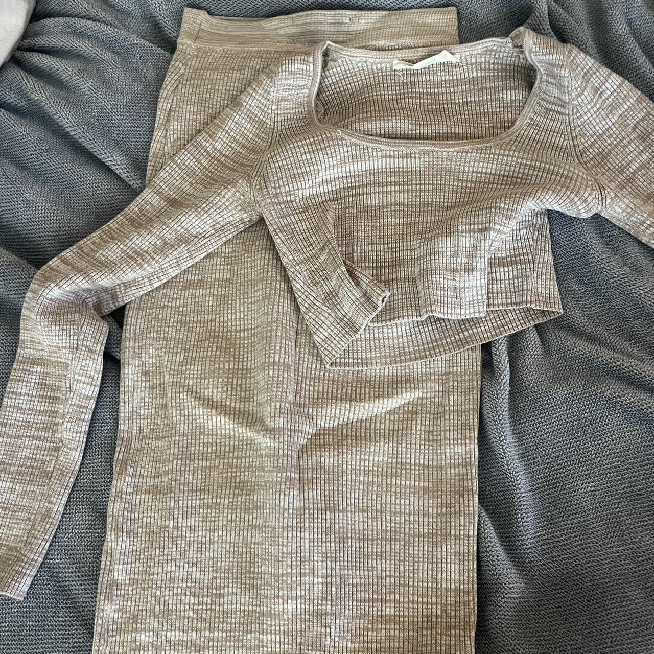 Perfect stranger set Only wore a couple of... - Depop