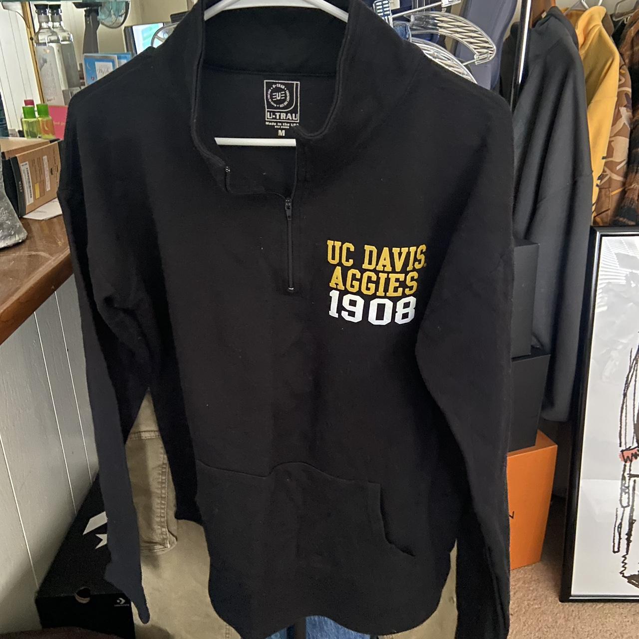 Medium UC Davis quarter zip jacket. Excellent... - Depop