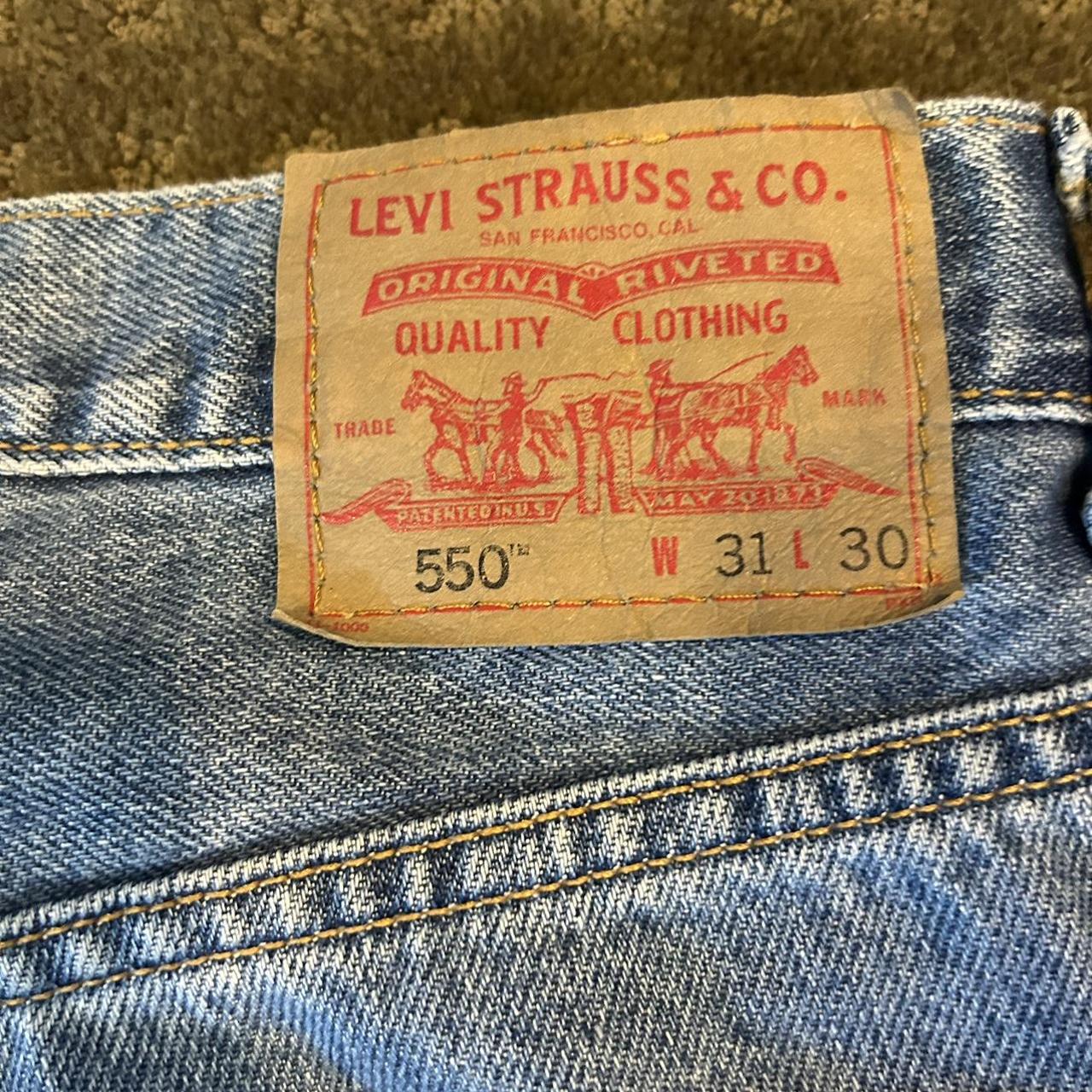 Levi 550 jeans / Relaxed Fit 31/30 #levi #levi550... - Depop