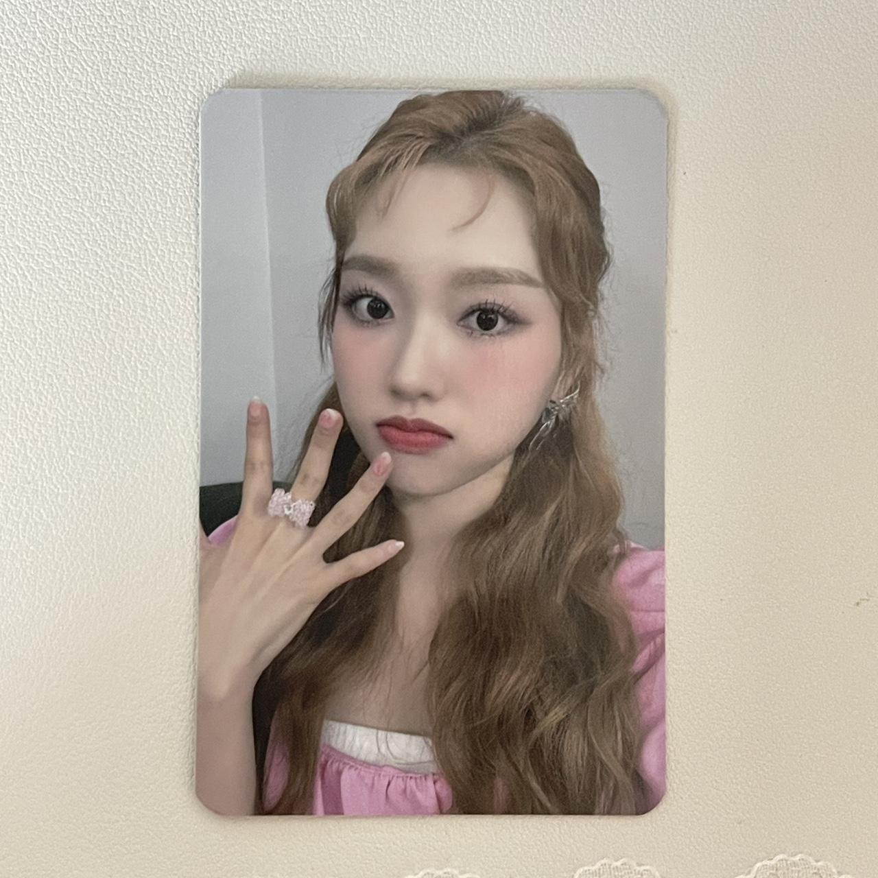 Loona Loossemble Gowon Look:na Merchandise photocard... - Depop