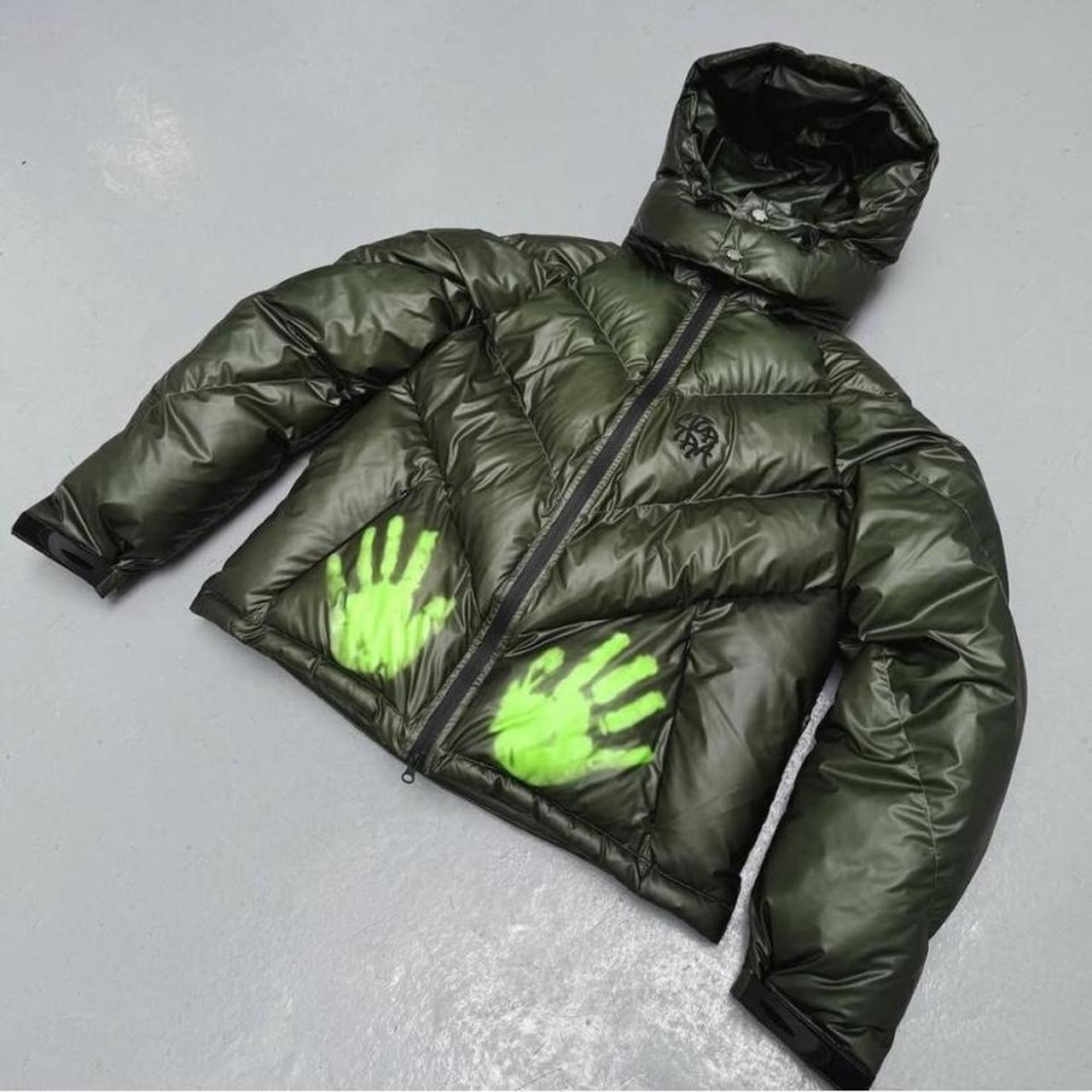 MERTRA Heat Reactive Puffer BRAND NEW Size... - Depop