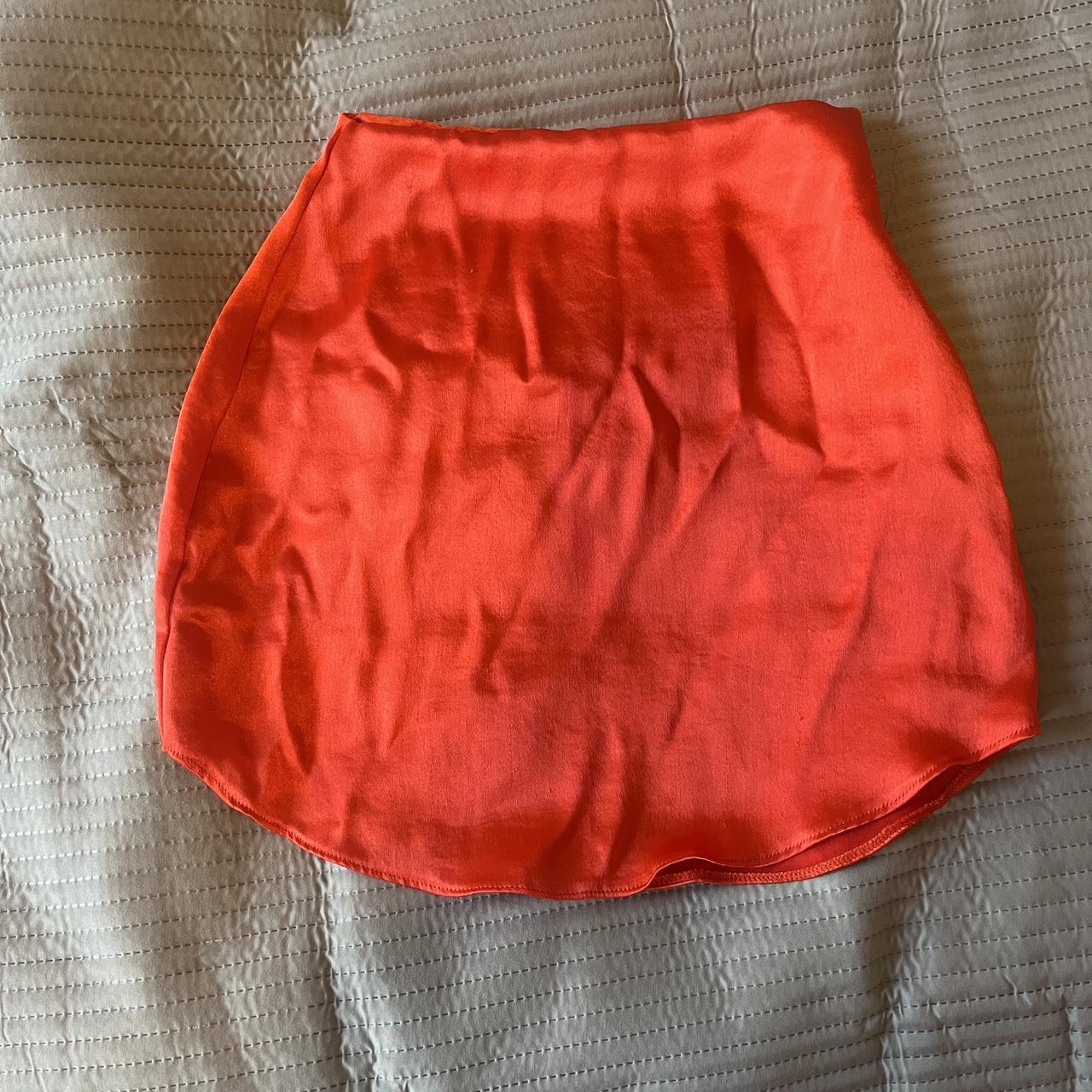 Asos Cherry red satin mini skirt // size 4 zip side... - Depop