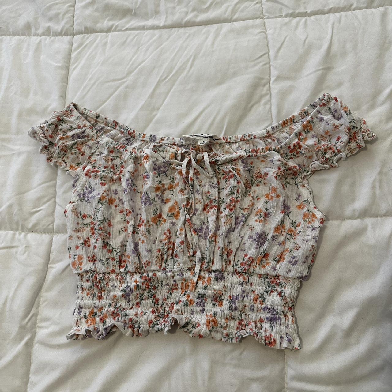 Super Cute Floral Off the shoulder Crop Top Size... - Depop