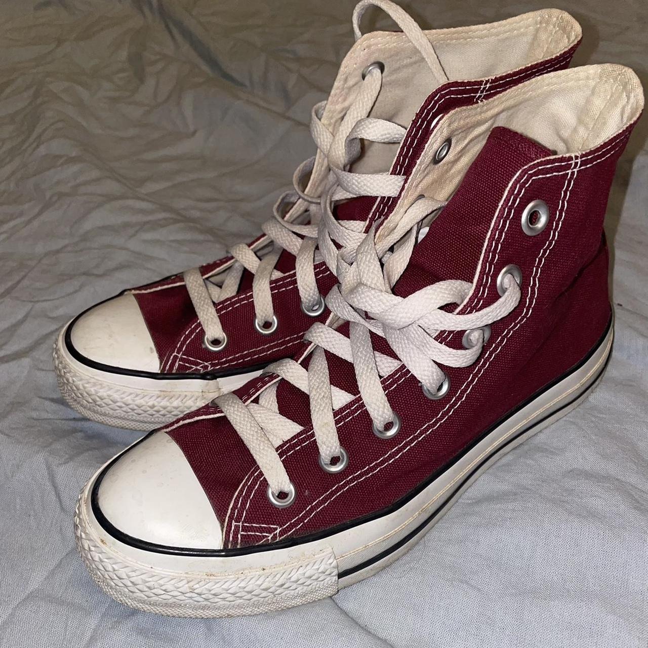 Burgundy Converse sneakers size 5M/7W- great... - Depop