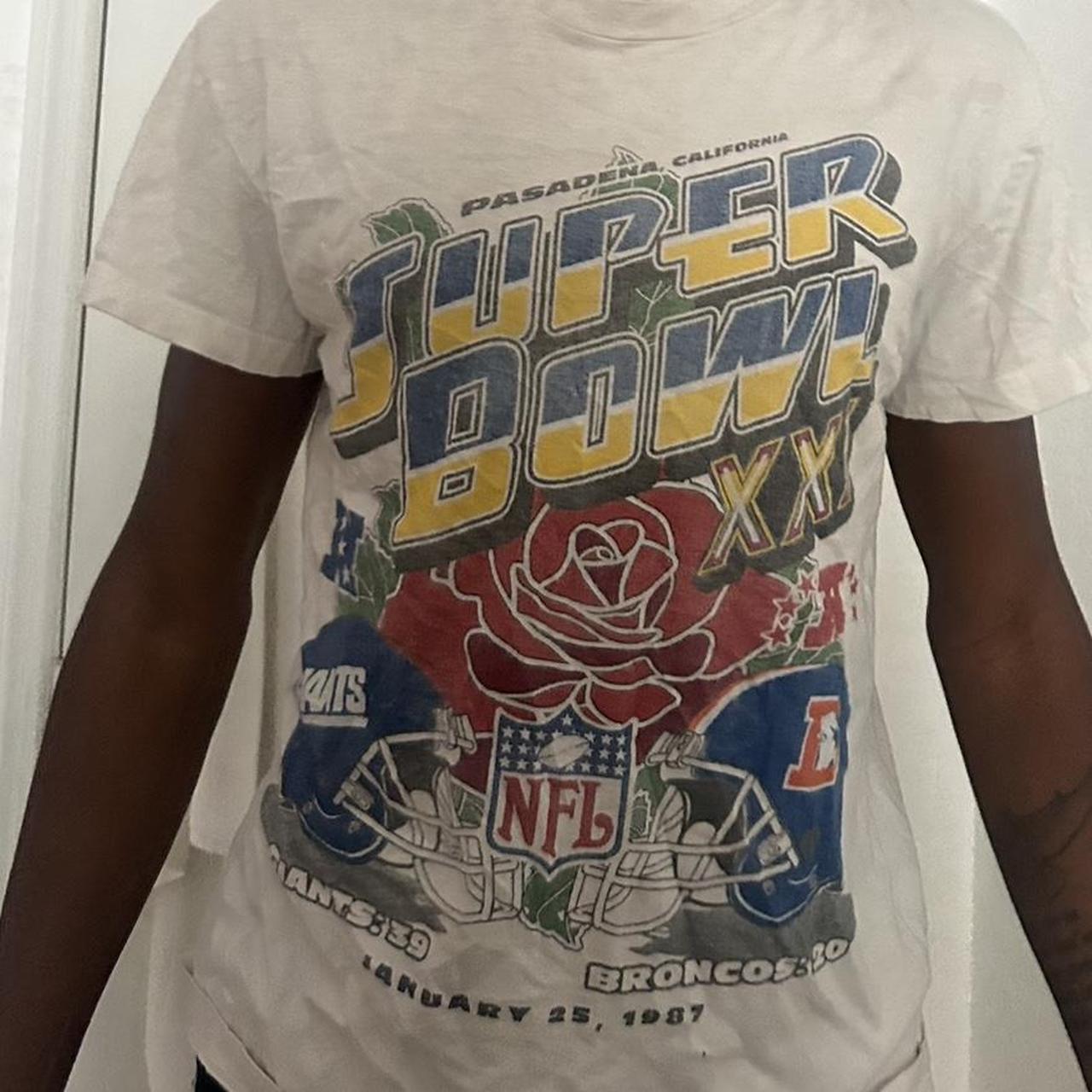 Grey and red Super Bowl XXXI tee #NFL... | Depop