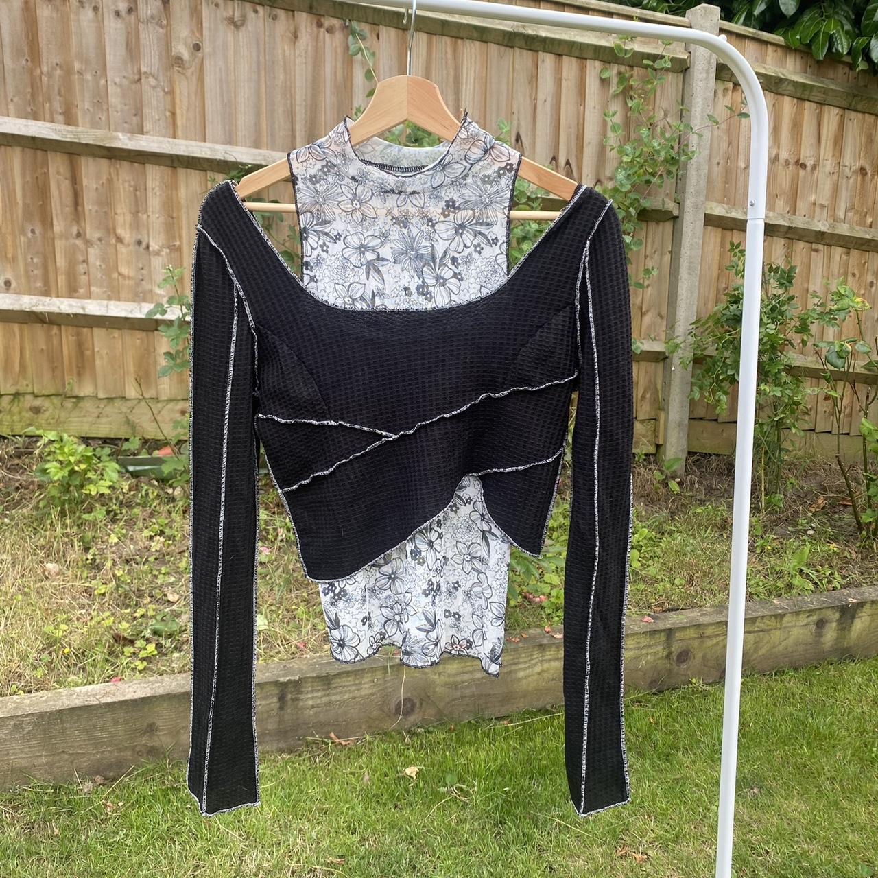 2 piece set top mesh vest crop top with floral print... - Depop